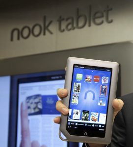 Barnes & Noble debuts new Nook Tablet, longshot competitor to Kindle ...