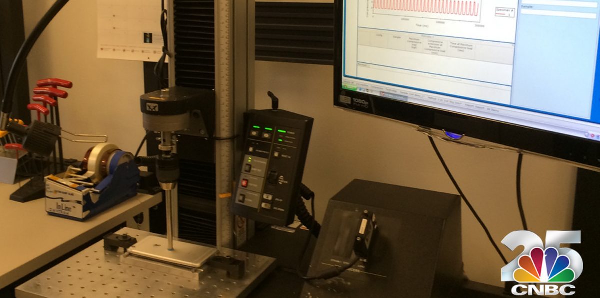 Apple tests the iPhone 6's durability using Windows XP - BetaNews