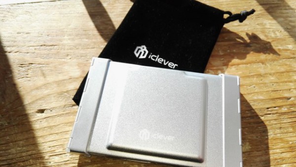 Ingenious design: iClever Portable Foldable Bluetooth Keyboard [Review ...