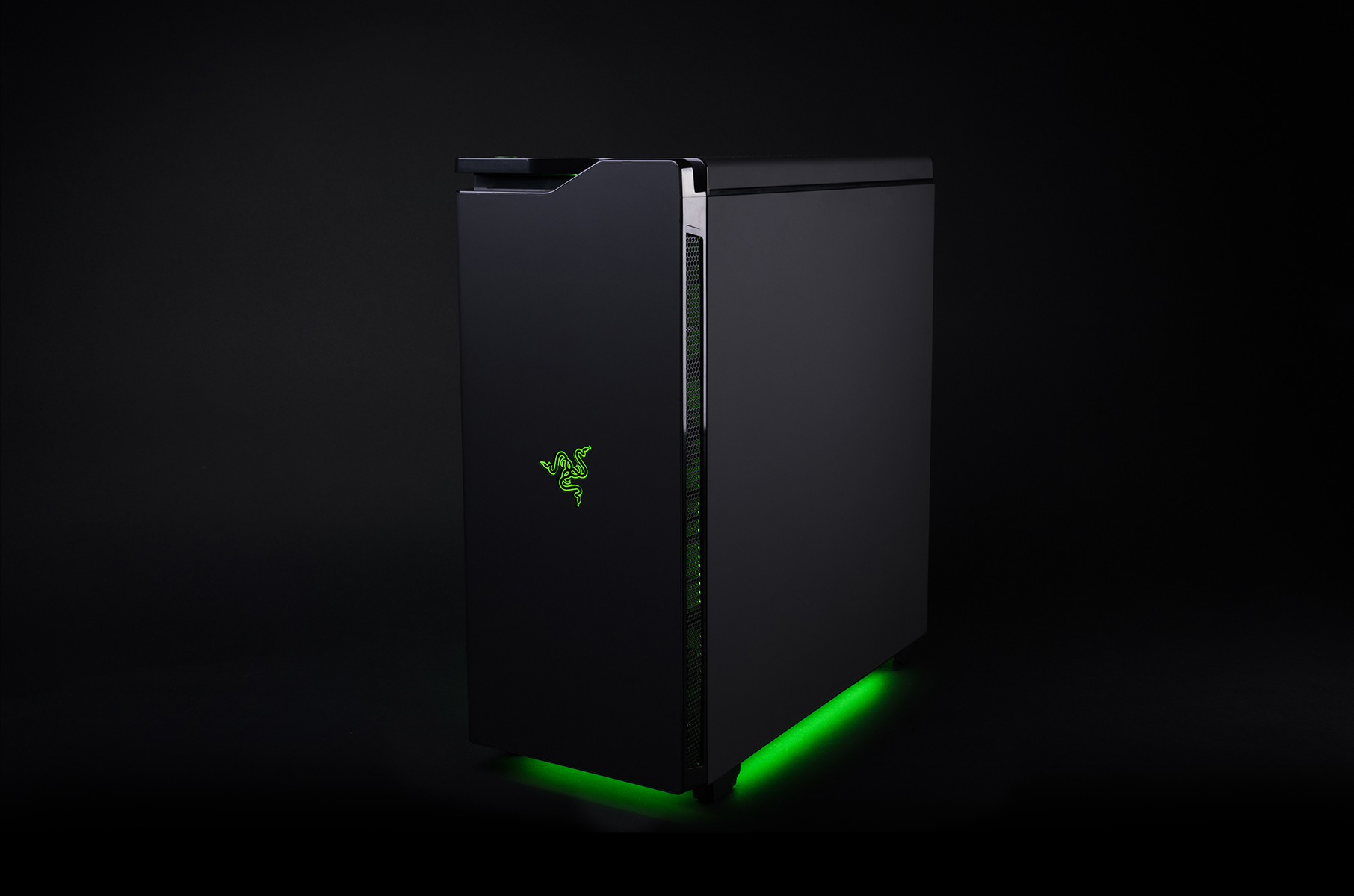 MAINGEAR R1 RAZER Edition - gaming PC excellence bred from ...