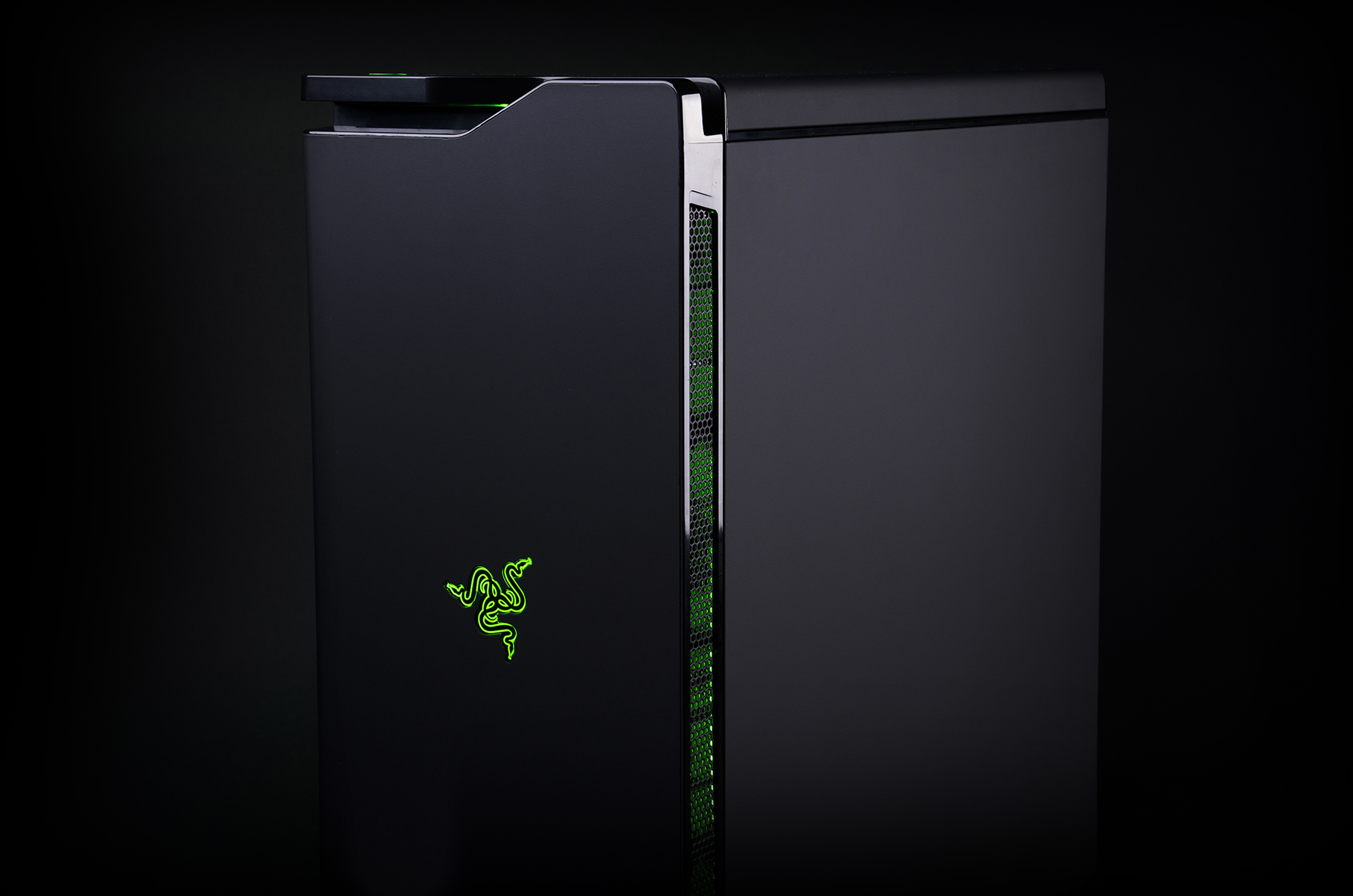 MAINGEAR R1 RAZER Edition - gaming PC excellence bred from ...