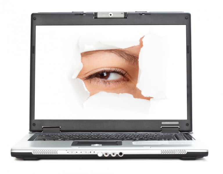 Microsoft reissues its infamous snooping patches for Windows 7 and 8.1 ...