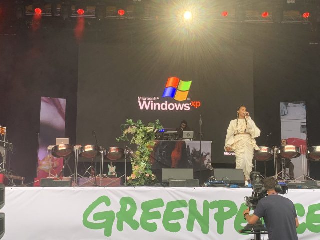 Windows XP pops Cherry at Glasto - BetaNews