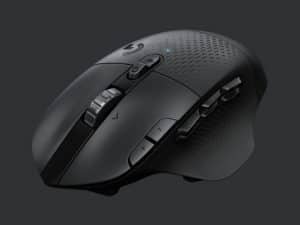 Logitech G604 LIGHTSPEED wireless gaming mouse has six thumb buttons ...