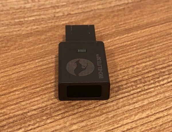 Kanguru Defender Bio-Elite30 fingerprint-encrypted USB flash drive ...