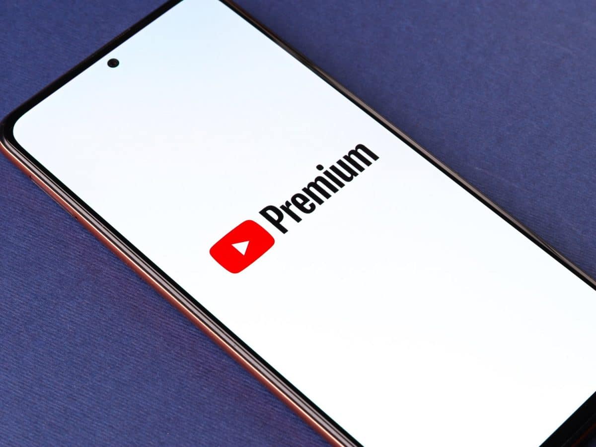 Google warns YouTube Premium Family subscribers of massive price rise ...