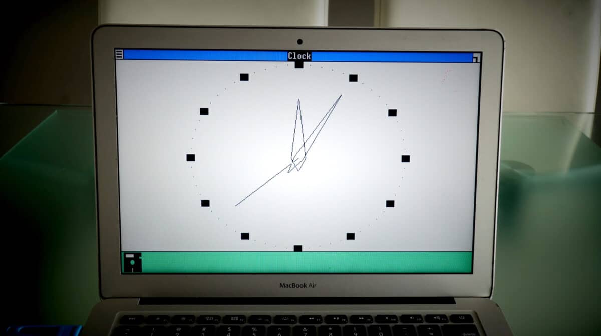 Watch Microsoft Windows 1.0 running on an Apple MacBook Air - BetaNews