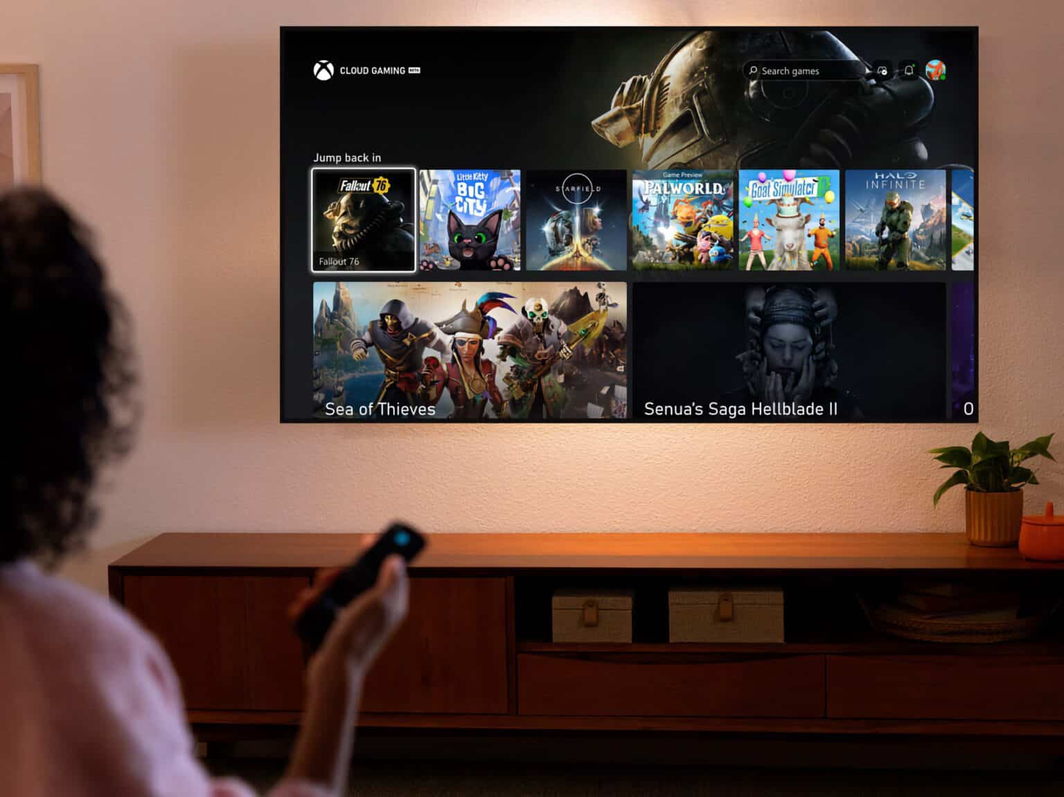 Microsoft brings Xbox cloud gaming to Amazon Fire TV: No console ...