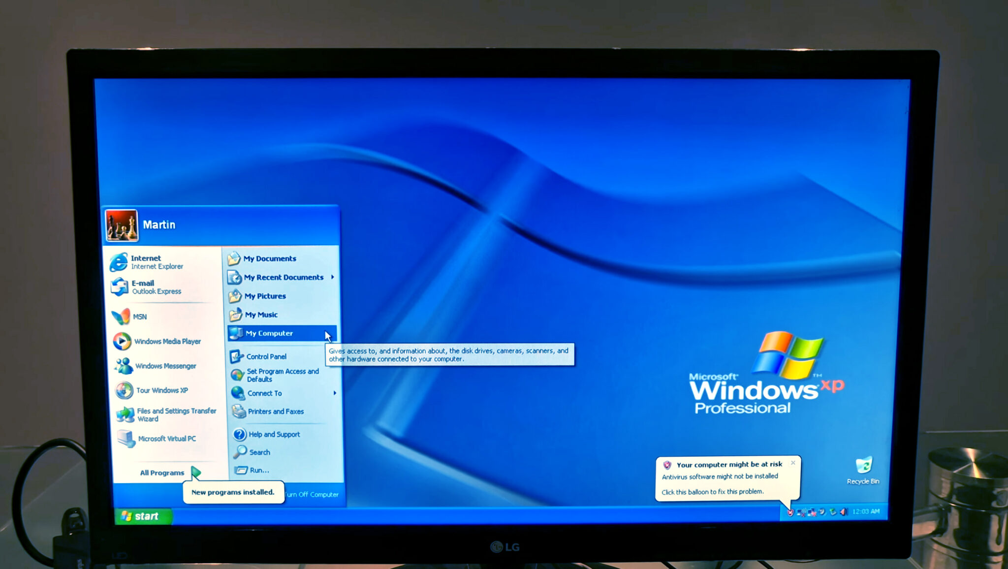 It's possible to run Windows XP on an Apple TV - and it works like a ...
